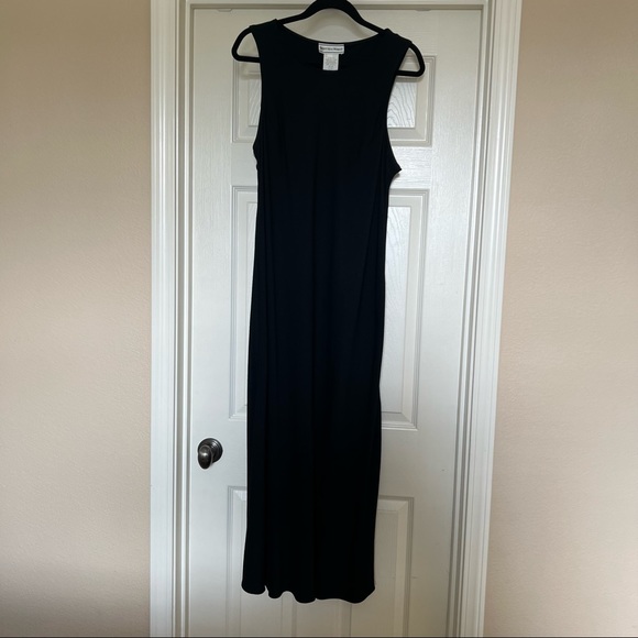August Max | Dresses | August Max Classic Black Dress | Poshmark
